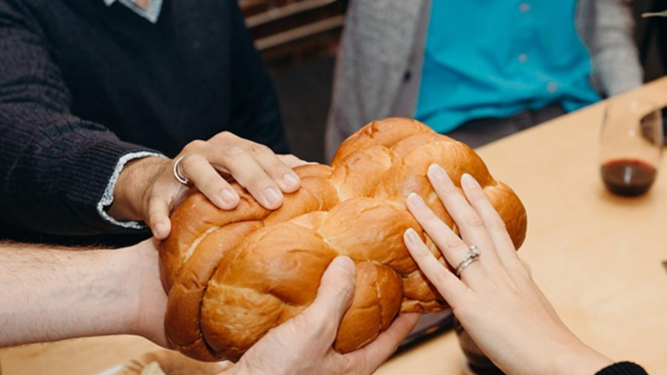 Havurah on the Hill: Welcome Back Shabbat Dinner and Game Night | The ...